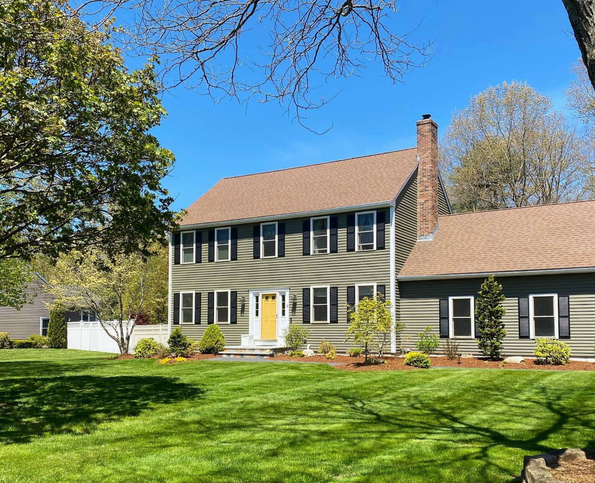 Maione Landscapes: #1 Lawn Care Specialists Franklin, MA